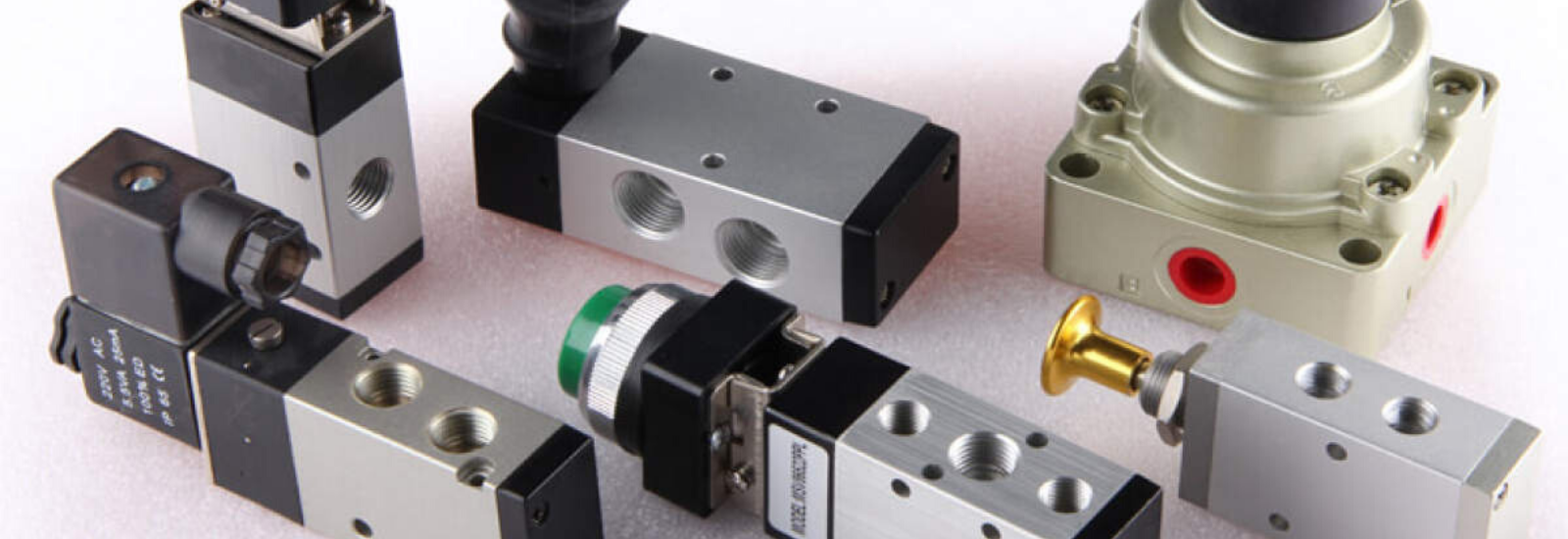 Greases and lubricating oils for pneumatic cylinders