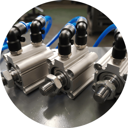 Greases and lubricating oils for pneumatic cylinders