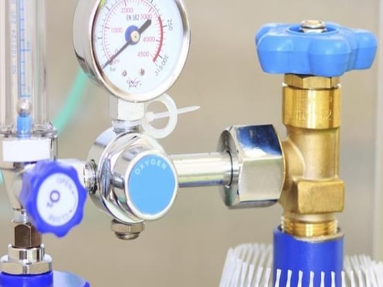 Compatible oxygen grease: when and why to use it?